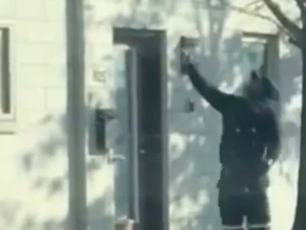 Leave This Mailman Alone | Barstool Sports