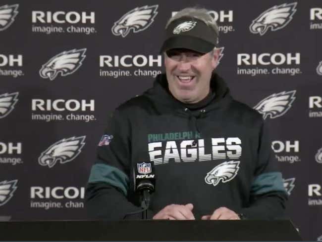 Drunk Eagles Fan Snuck Into Doug Pederson's Post-Game Presser, Asks Better Questions Than Any ...