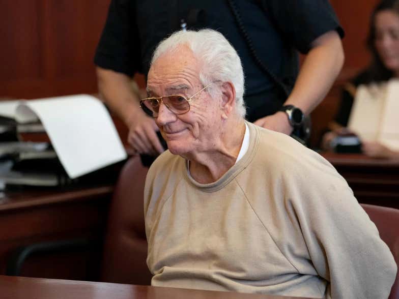 They Are Putting This 82 Year Old Man In Jail For 5 Years For Breaking
