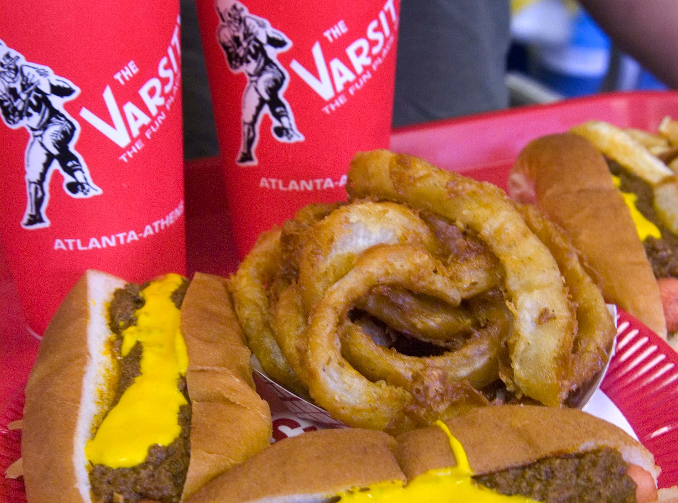 This Atlanta Fast Food Debate Has Set Twitter Ablaze | Barstool Sports