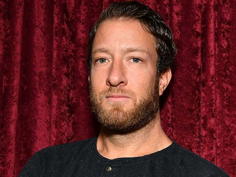 Wake Up Dave Portnoy Yet Again DOMINATING The Blue Checkmarks ...