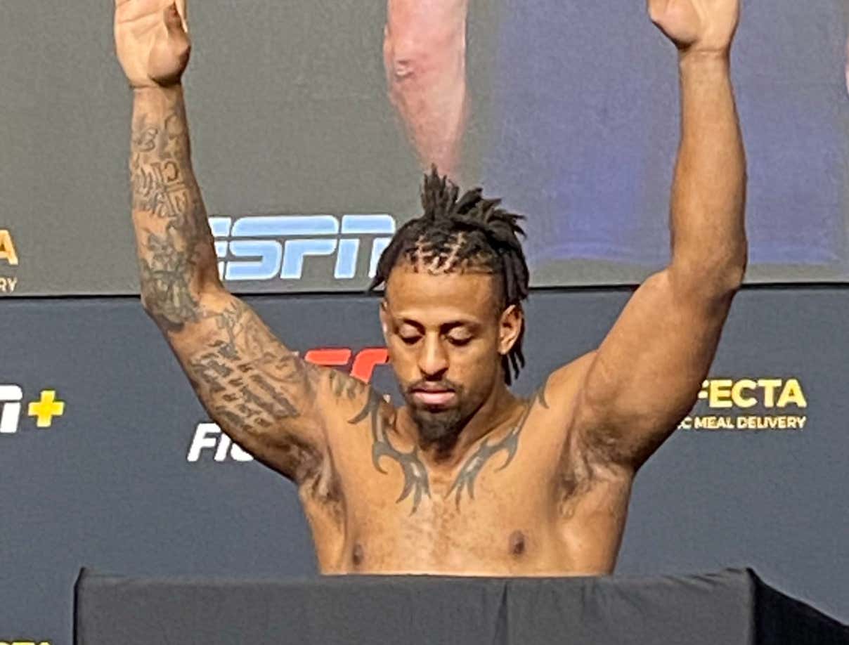 Greg Hardy Is Now At Risk Of Becoming The First Heavyweight In UFC ...