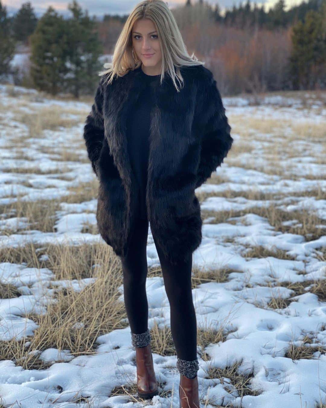 Barstool Tuesday Morning Smokeshow — @alexandra.zan | Barstool Sports