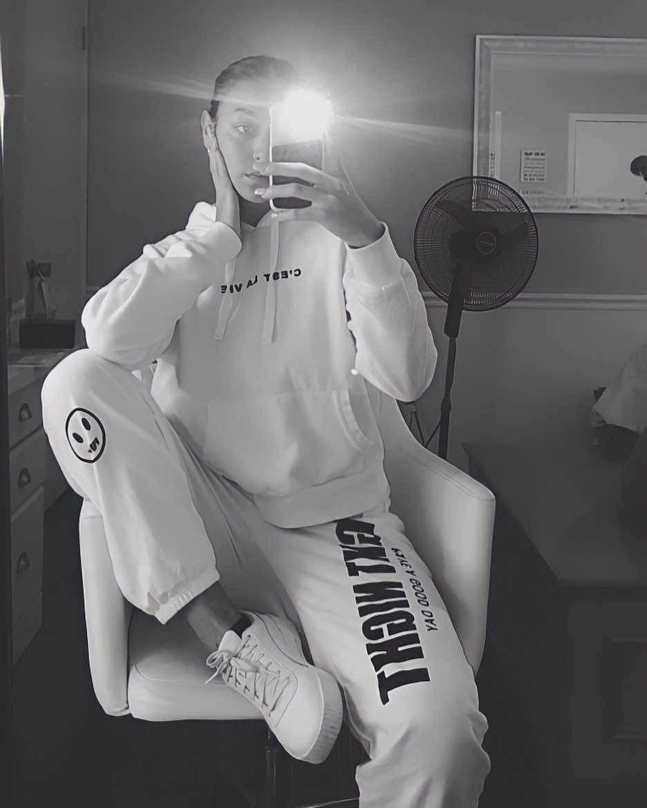 Barstool Thursday PM Smokeshow — @cara_becker | Barstool Sports