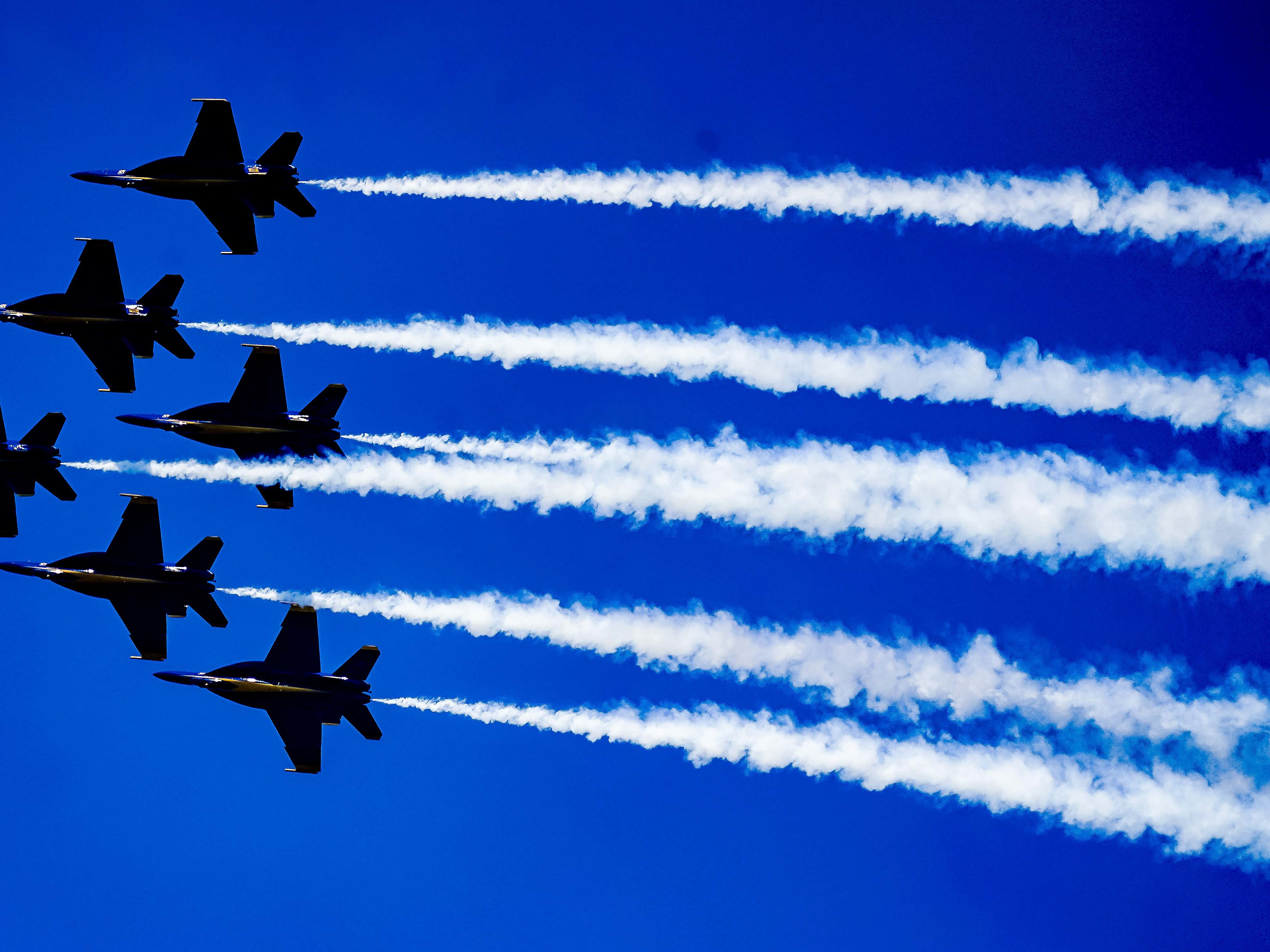 I Need To Fly In One Of The Blue Angel Fighter Jets Before I Die ...