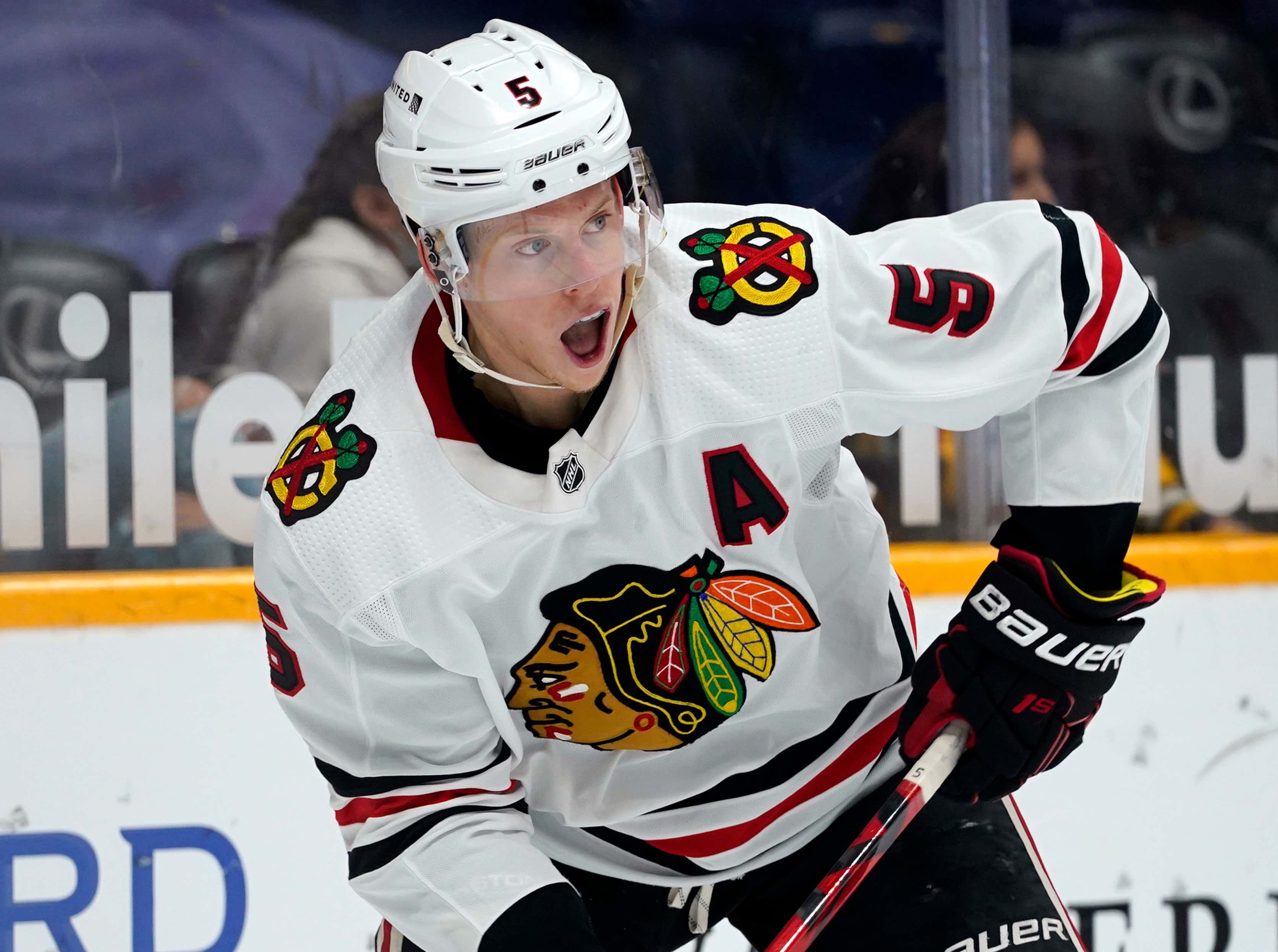 BREAKING: Connor Murphy Has Signed A 4 Year Deal To Stay In Chicago ...