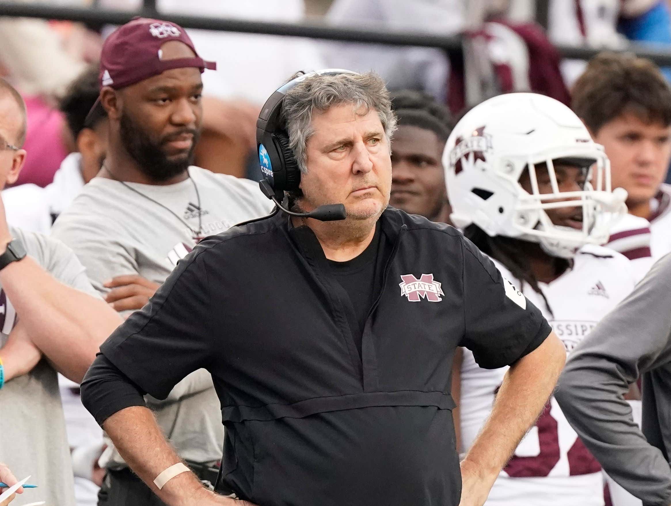 Mike Leach Talking About Halloween Candy Is Just as Great as You Think ...