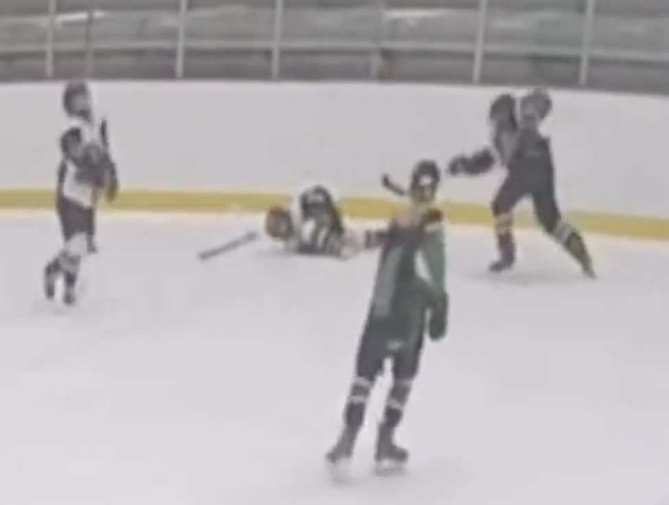 All Credit In The World Goes Out To These Little Dudes For Soaking The ...