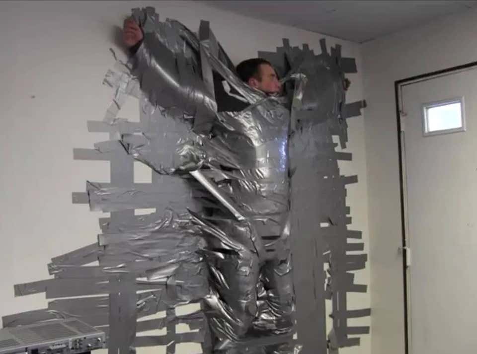 If Hank Doesn't Get A Solo Warzone Win Before The New Map Comes Out ...