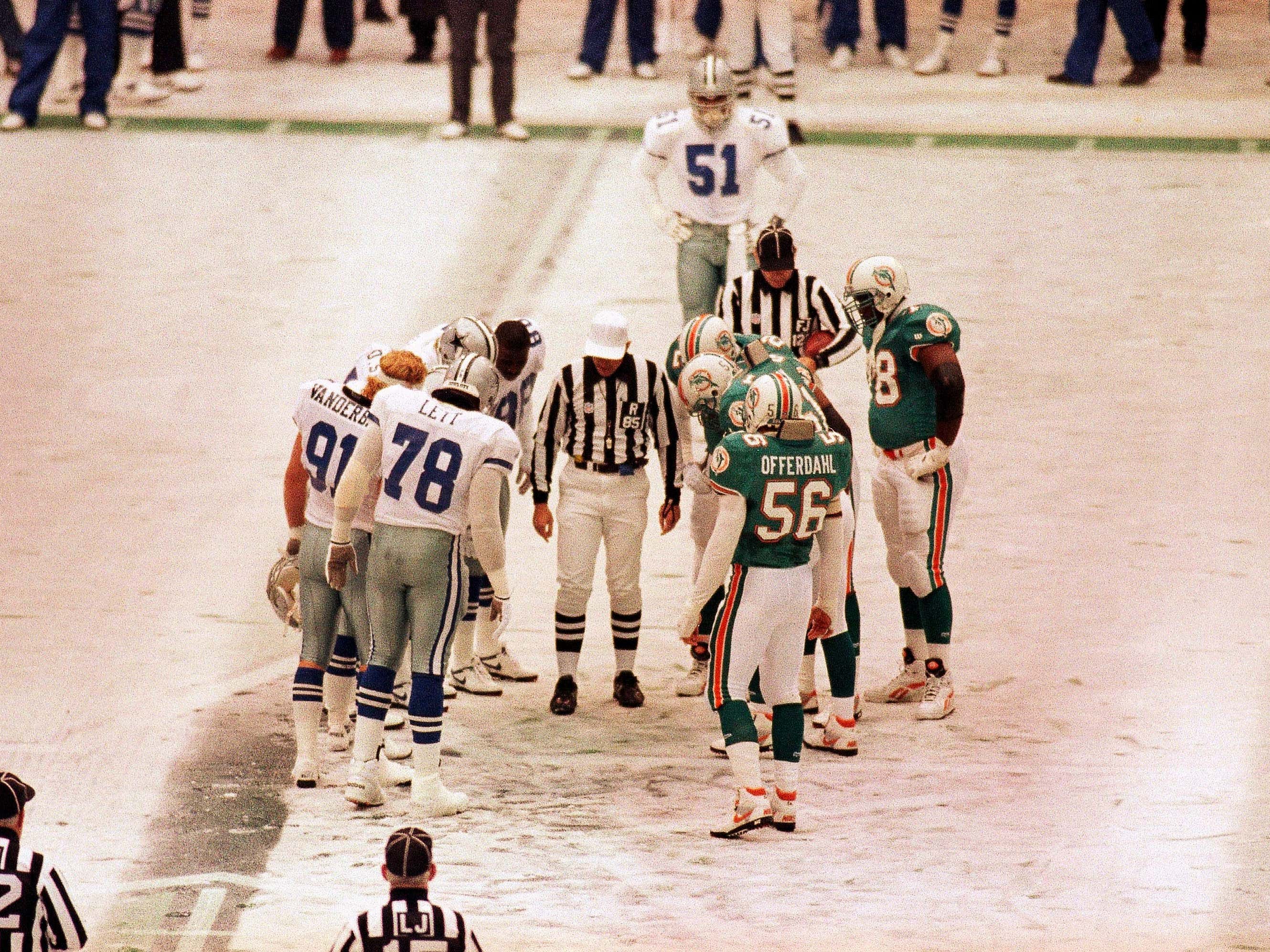 On This Date in Sports November 25, 1993: Lett it Be | Barstool Sports