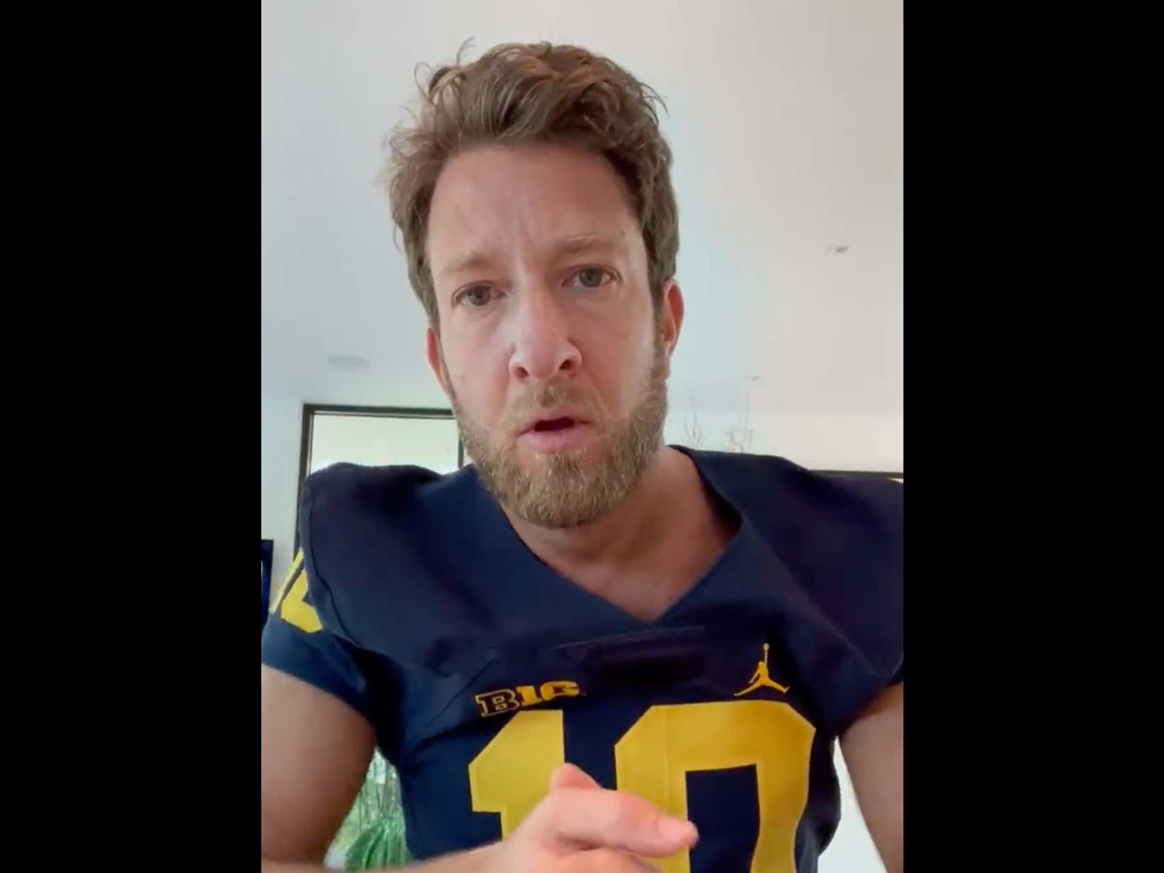 Emergency Halftime Press Conference - Michigan 14-13 | Barstool Sports
