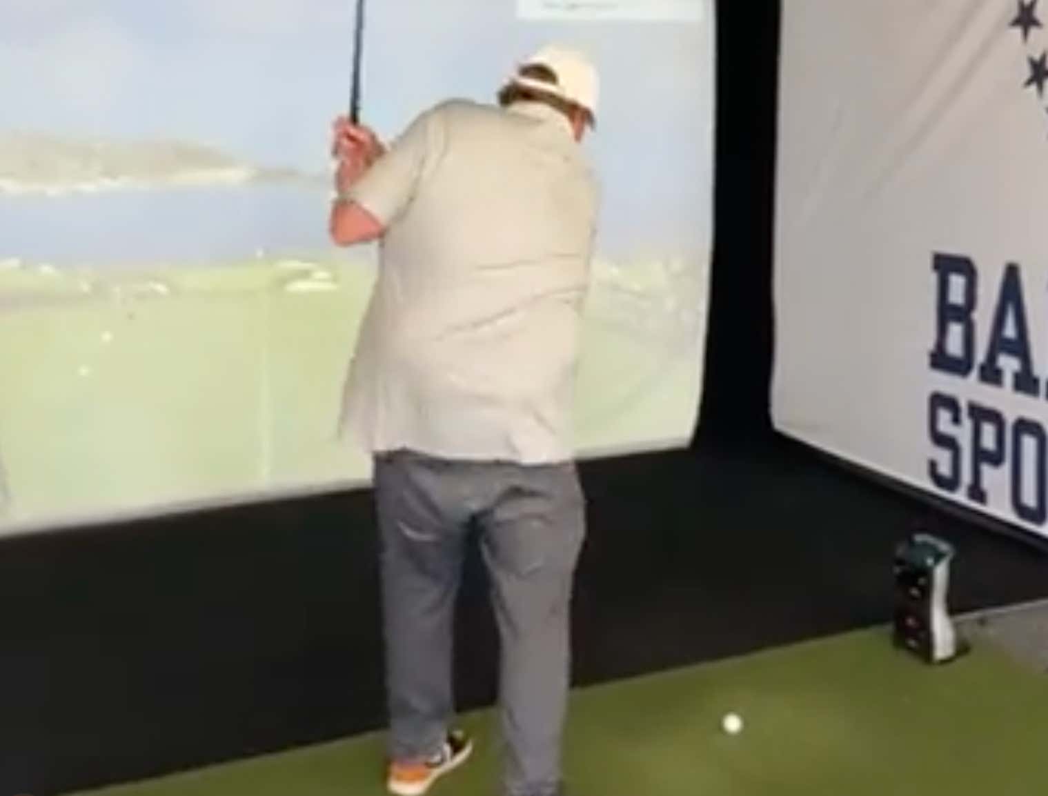 Ben Mintz Swinging a Golf Club Is Truly a Sight to Behold | Barstool Sports