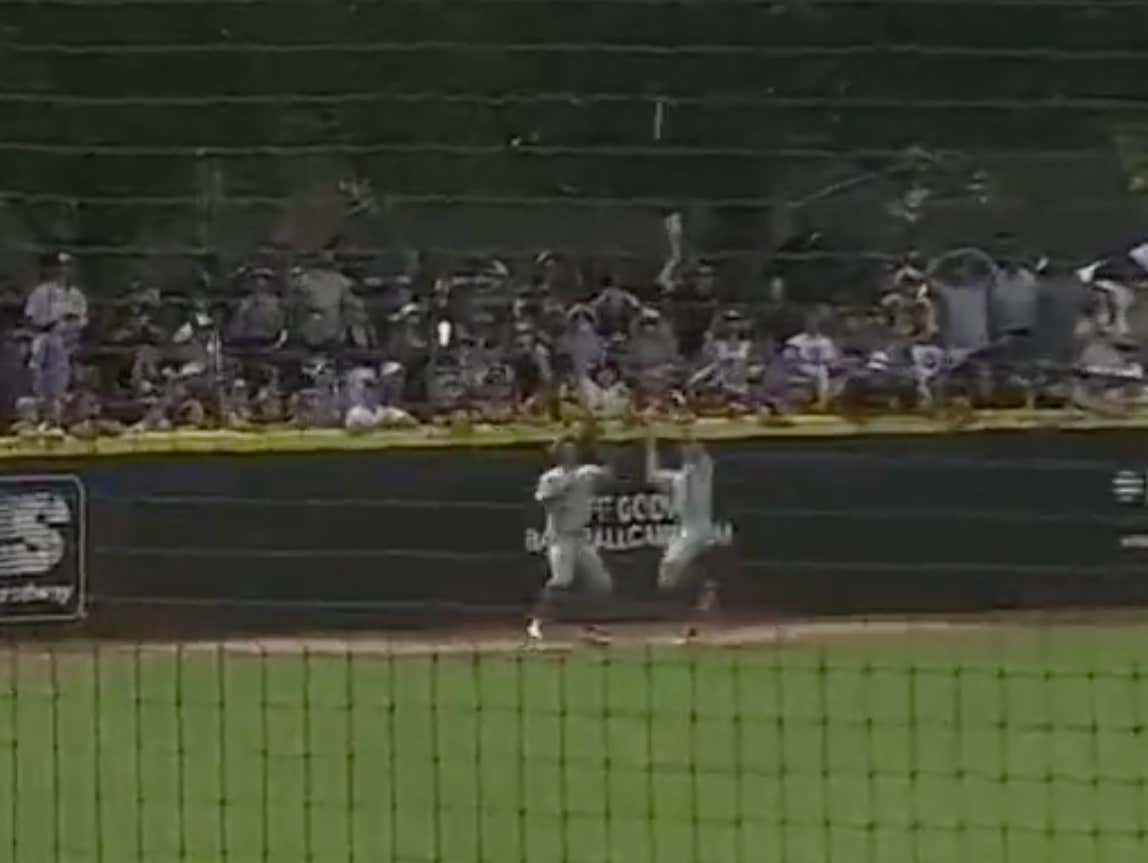 This Texas Outfielder Made One of the Most Unthinkably Stupid Plays You ...