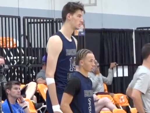 Get Every Coach On The Line: The World's Tallest Teenager Had His ...