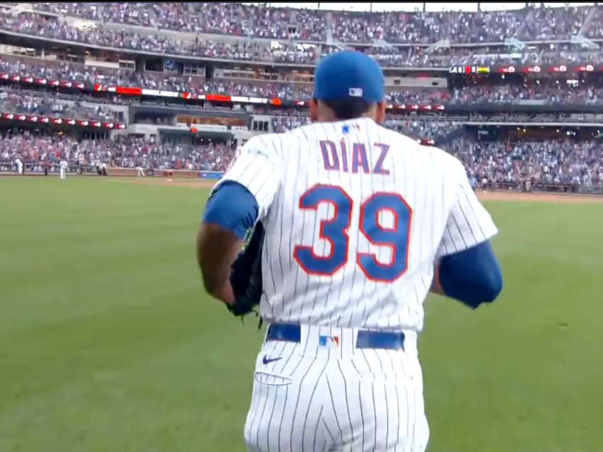 Edwin Diaz's Entrance In Yesterday's Game Looked Like It Was Straight ...