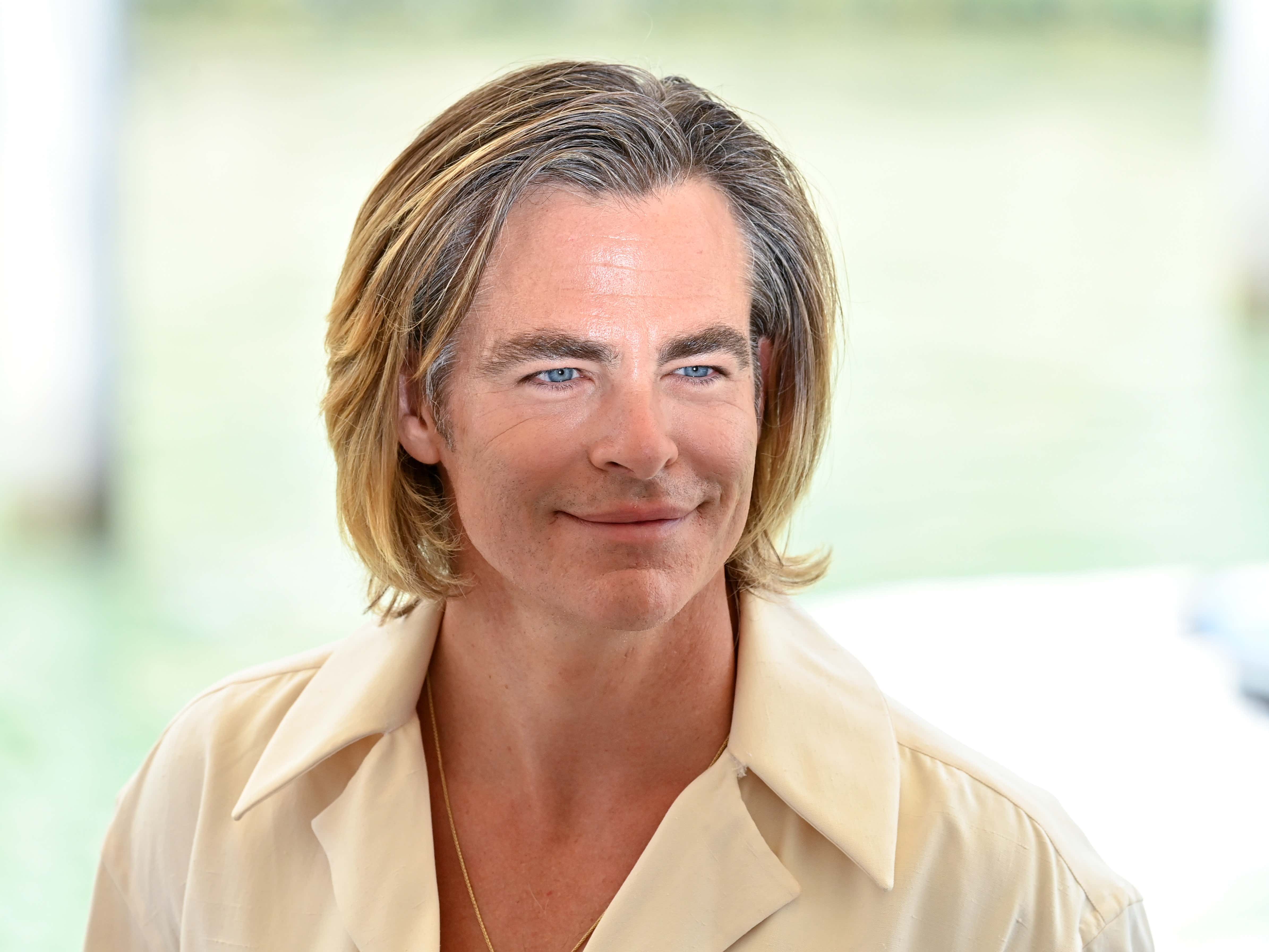 Chris Pine Has Finally Spoken Out And Says Harry Styles DID NOT Spit On ...