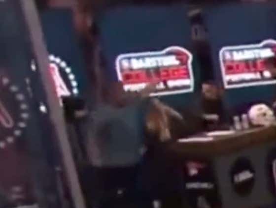 Security Guard Mike Made the Best Catch You'll See Today to Save Kayce ...