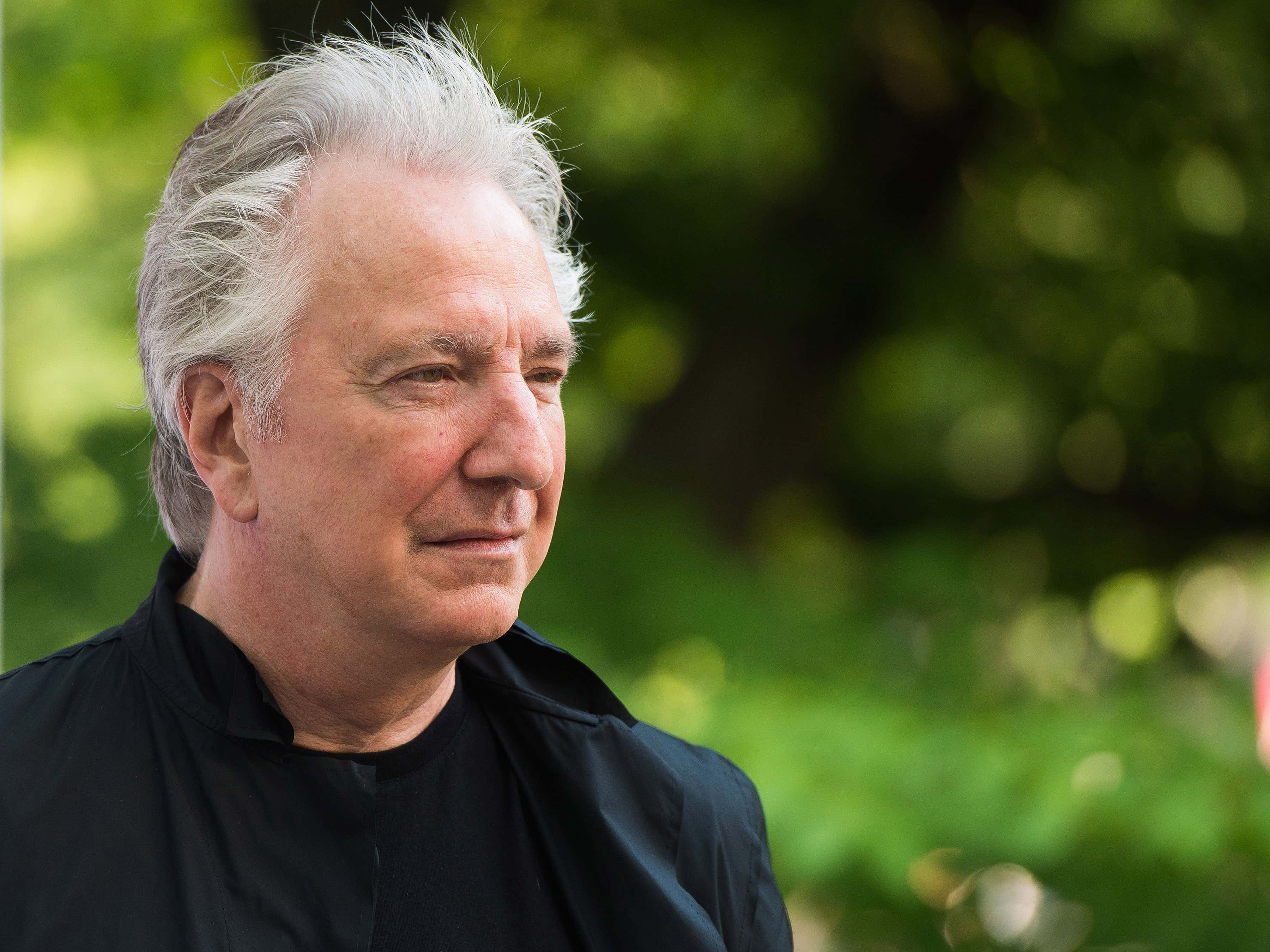Alan Rickman's Personal Diaries Reveal That He Almost Quit Playing ...