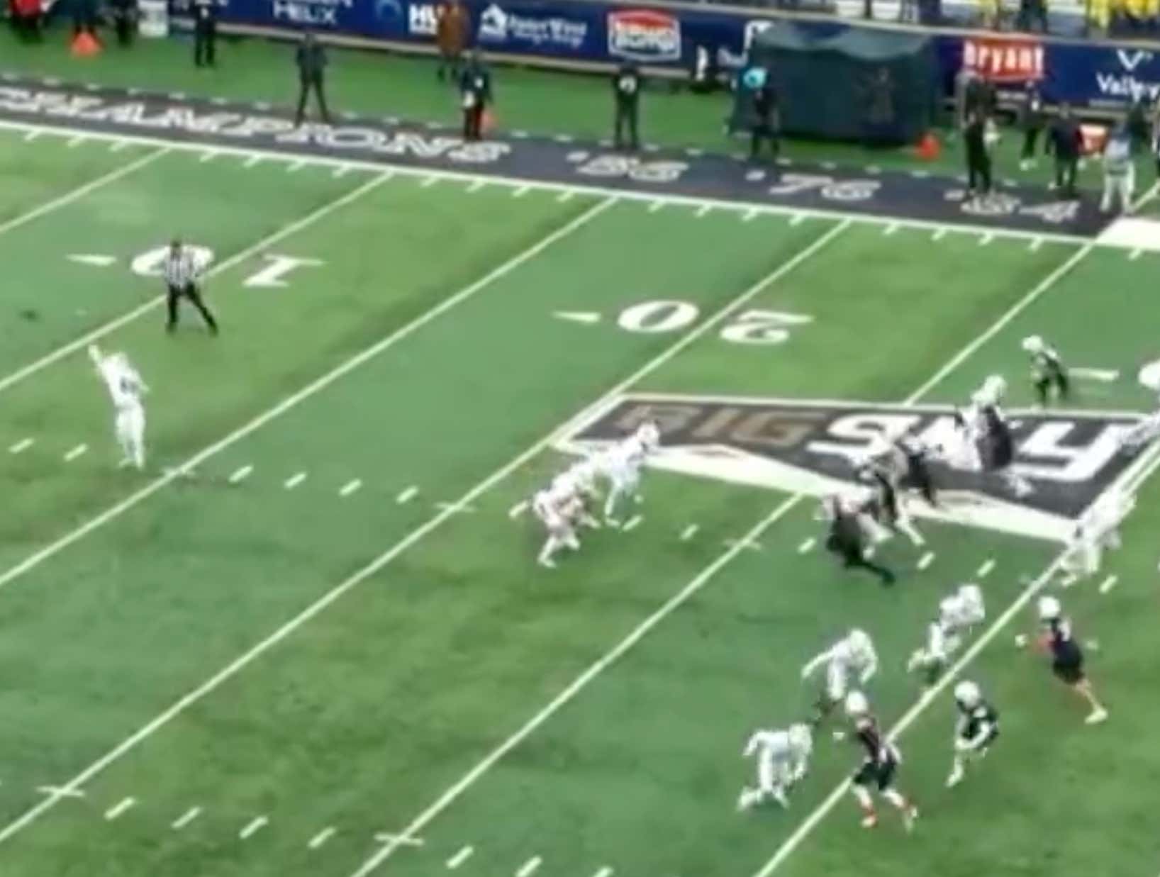 Weber State's Long Snapper Somehow Launches THREE Balls Through The ...