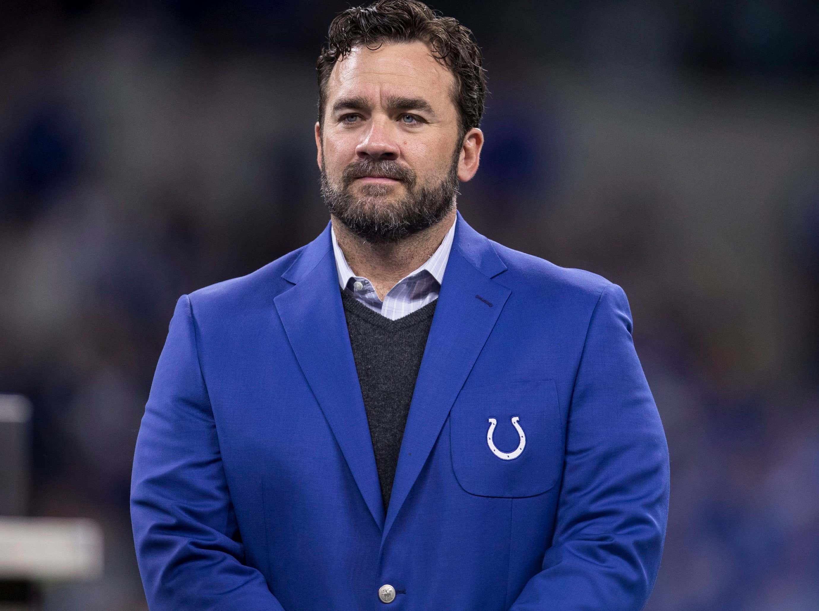 Colts Officially Hire Espn Analyst Jeff Saturday As Interim Head Coach