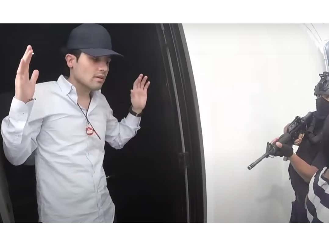 Son Of El Chapo Captured In Mexico, Now The City Is Under Attack By The ...