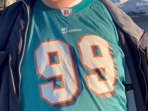 Is Frank The Tank Leaving The Bills/Dolphins Game Early The Craziest ...