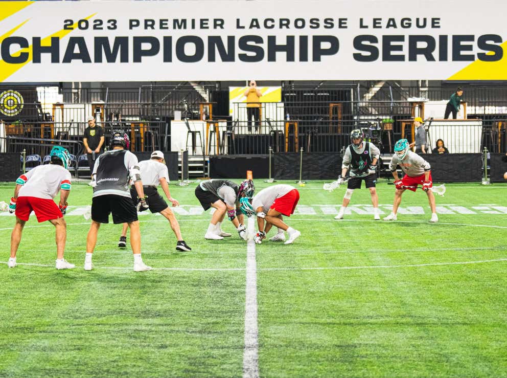 There Are Two Types Of People In The World. Those Who Are Watching The ...