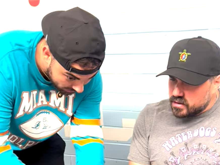 Mr. 67% - YES, I DID GO 67% ON NFL BETS LAST YEAR | Barstool Sports