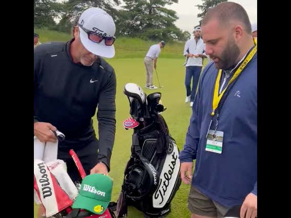 Jersey Jerry Is An Official Caddy Today On The Korn Ferry Tour ...