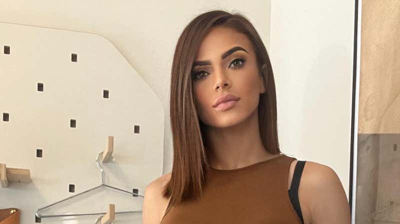 Barstool Chicago's Local Smokeshow Of The Day - Marissa | Barstool Sports