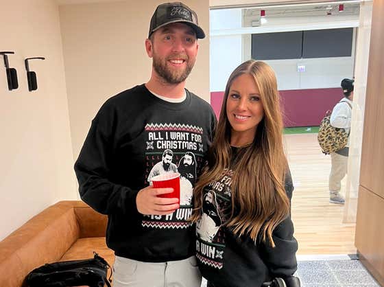 What Is Up With Hank And Tiffany Gomas? | Barstool TV