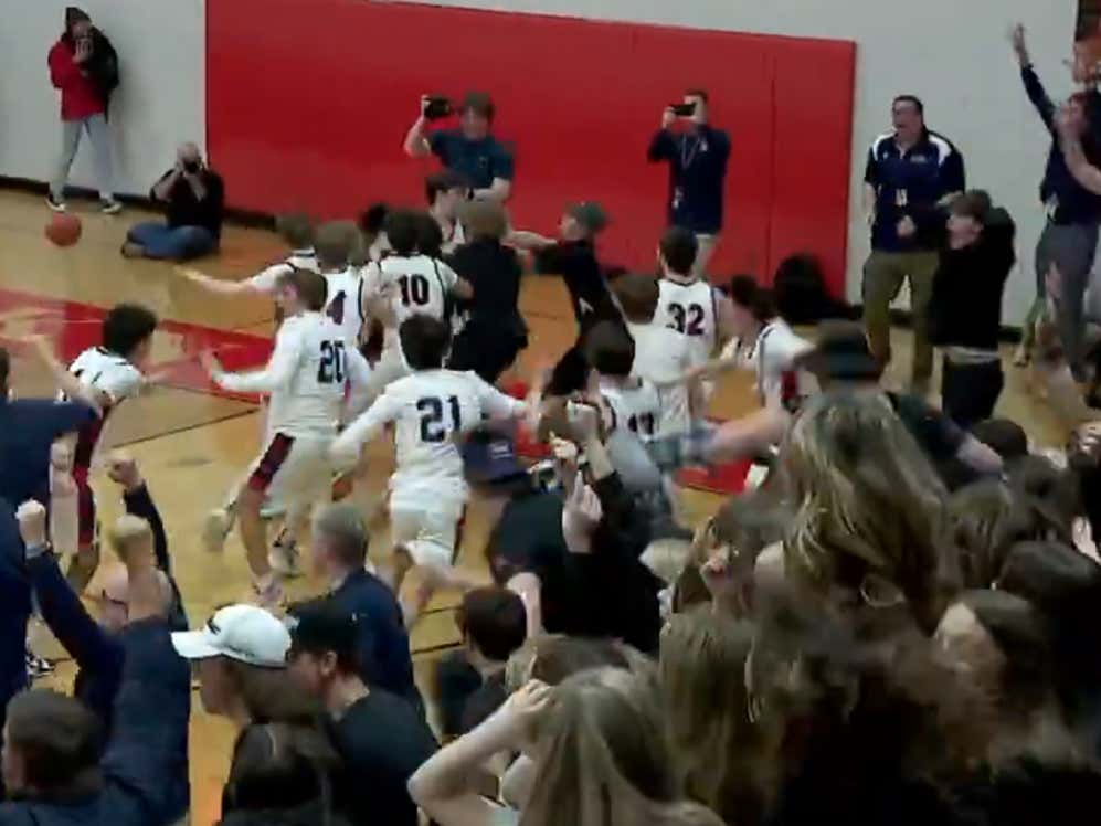 This Crazy Minnesota High School 2OT, Triple-Buzzer Beater Game Might Be The Best Finish I've ...