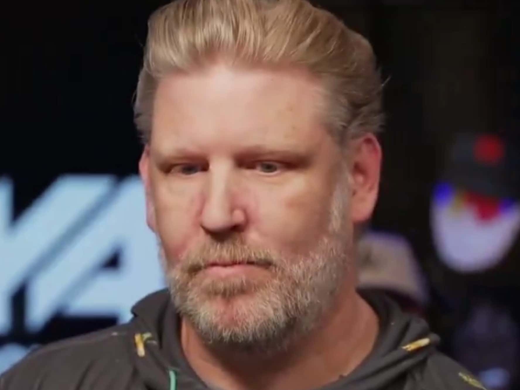 Brandon Walker Spirals As Michigan State Stomps Mississippi State ...