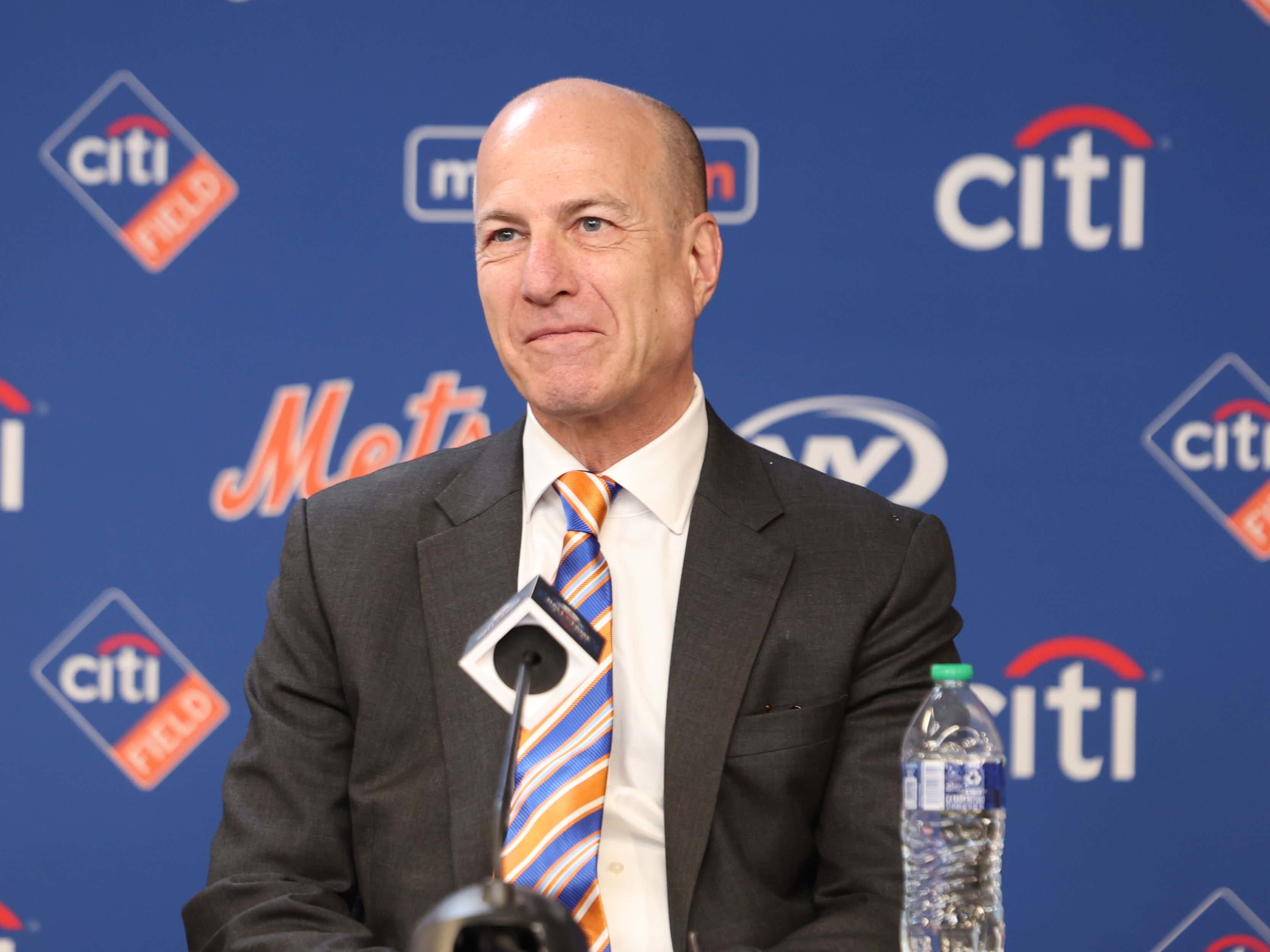 Gary Cohen Was 100% Right To Rip The Mets For Last Night's "Rain Delay ...