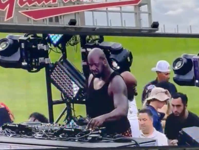 Shaq AKA "DJ Diesel" Performed A Concert After The Guardians Game And ...