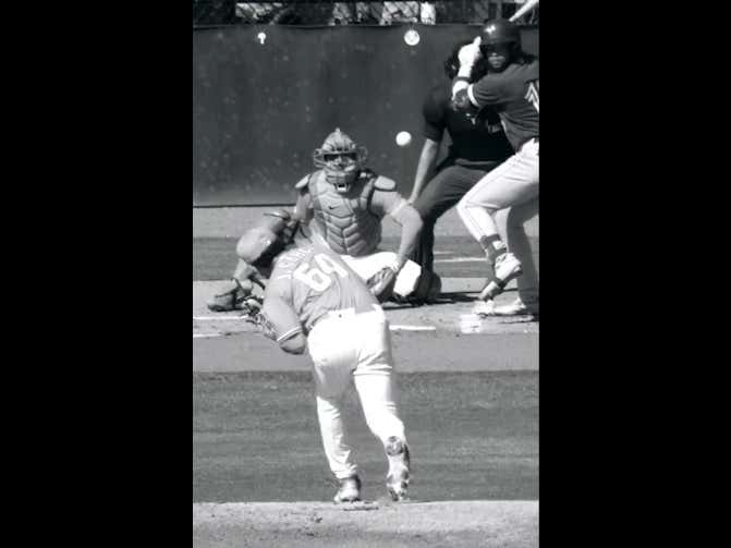 This Has To Be One Of The Most Insane, Randomly Batshit Plays Ever ...