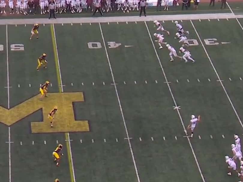 The Refs From The Michigan / Minnesota Game Need To Be Investigated ...