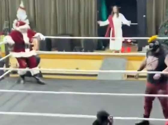 BAH (SON OF) GAWD! JESUS CHRIST RETURNS AT THE INDIE WRESTLING SHOW TO ...