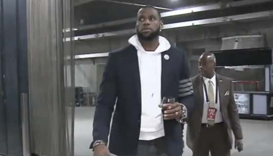 LeBron James Has Reportedly Quit Drinking Alcohol So He Can Relieve The ...