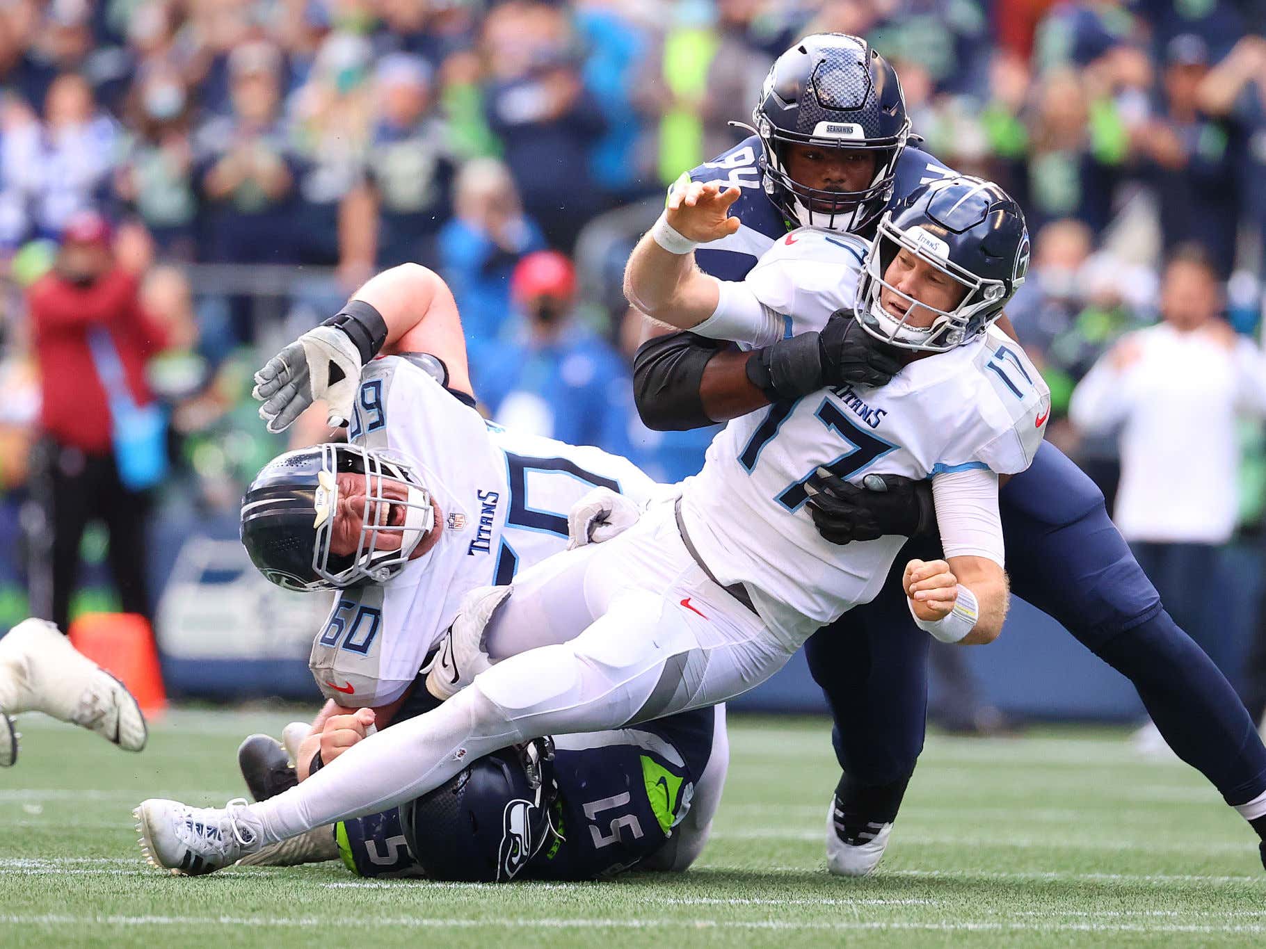 Titans' Center Ben Jones Told Reporters How He Got To Be So Tough: By ...