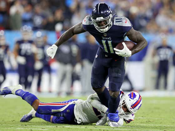 AJ Brown Had His Own "Flu Game" After Having Food Poisoning On Sunday ...