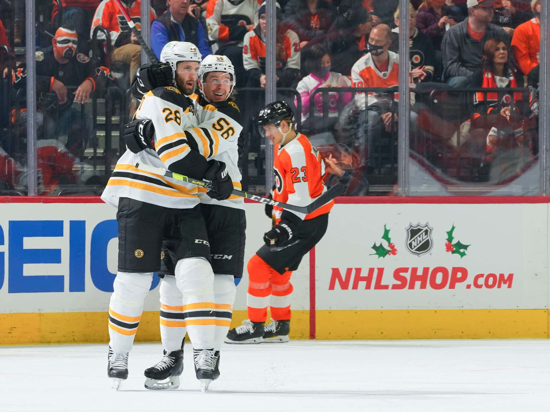 Derek Forbort Scores TWICE Against Philly As B's Make It Three Straight ...