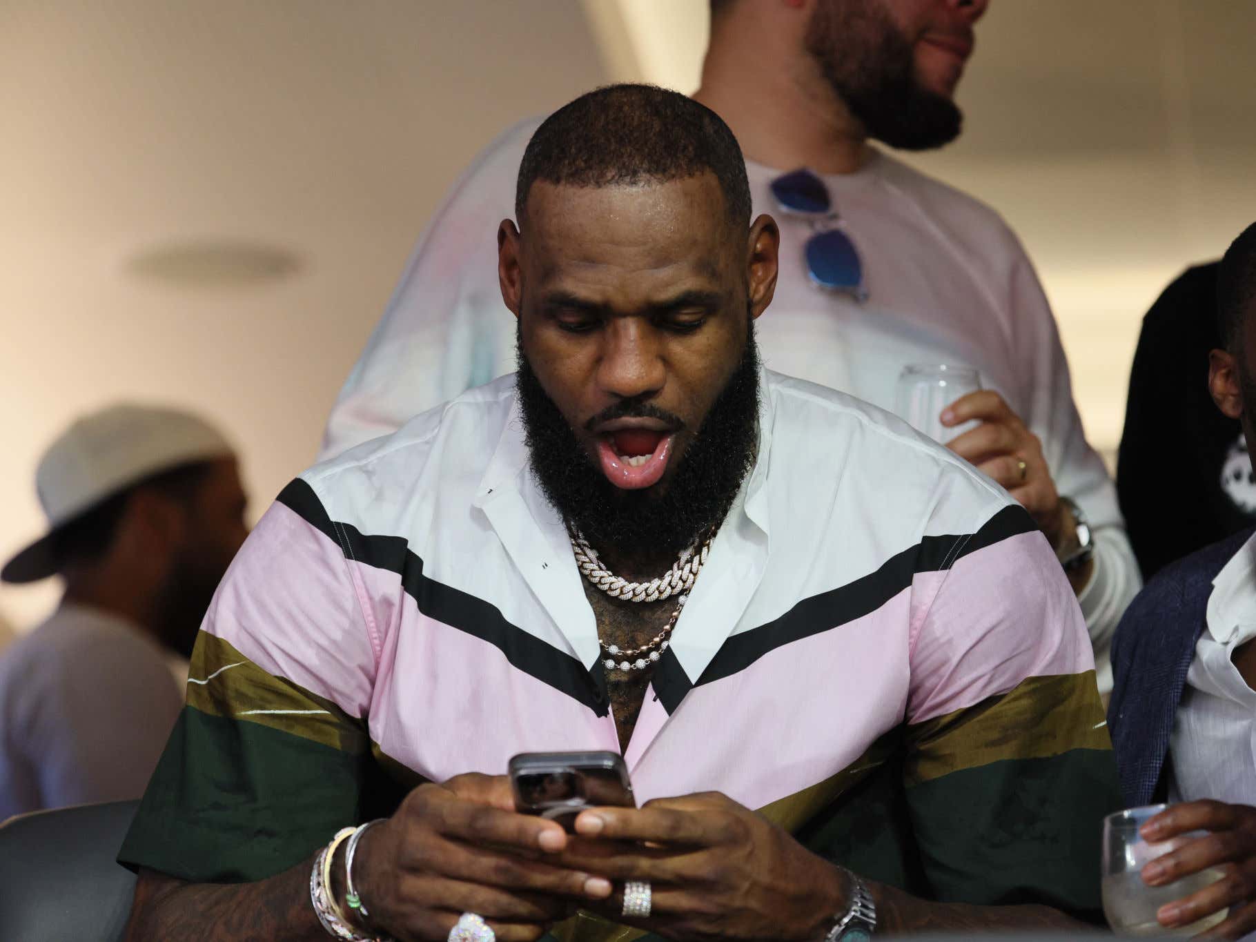 Typical LeBron: Trying To Hijack The Rams Winning The Super Bowl, Wants ...