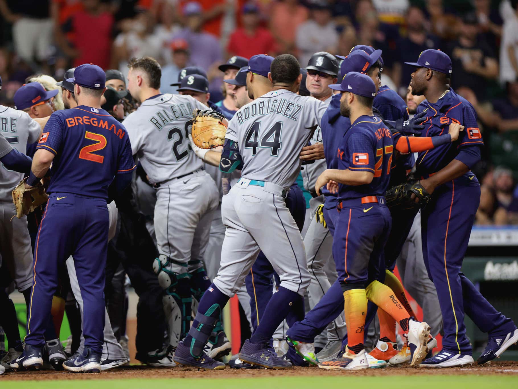 Julio Rodriguez Hit A Massive Clutch Homer Minutes After The Benches ...