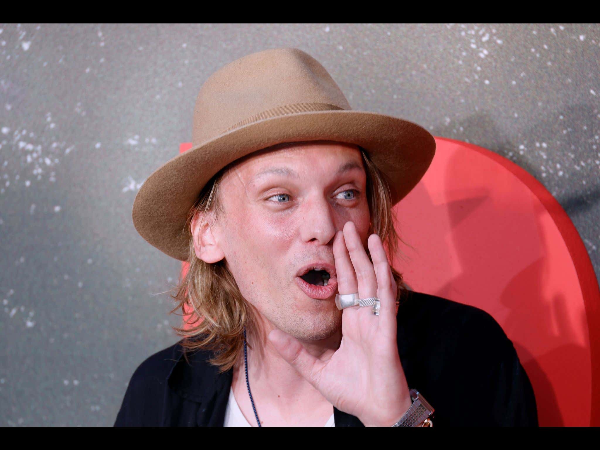 On The Eve Of 'Stranger Things 4 Vol. 2', Let’s Laugh At How MISLED We ...