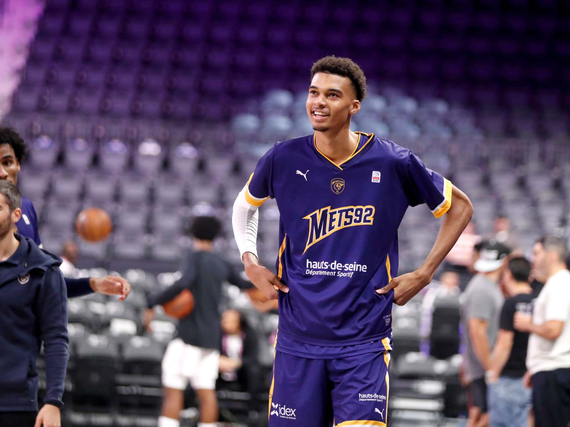 Woj's Report On How Hard NBA Teams Will Tank For Victor Wembanyama ...