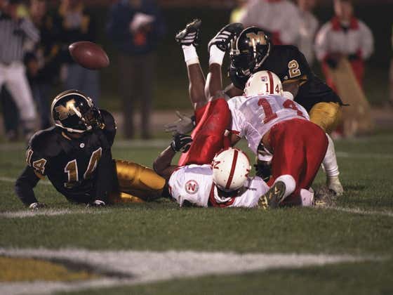 On This Date in Sports November 8, 1997: Flea Kicker | Barstool Sports