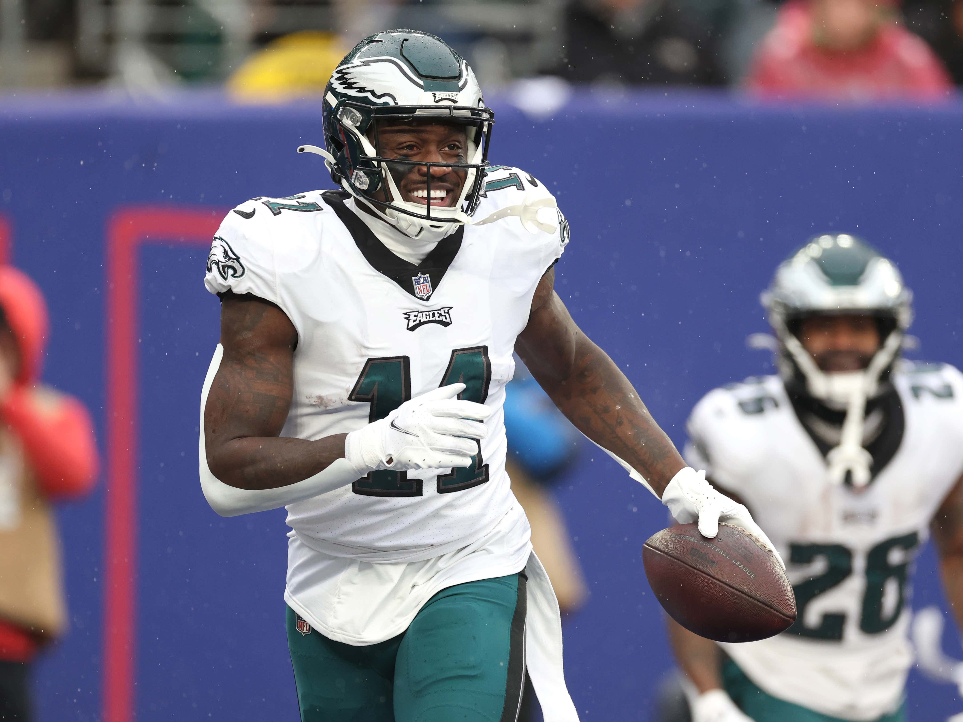 NOT GOOD: Eagles AJ Brown Officially Ruled OUT For Playoff Opener In ...