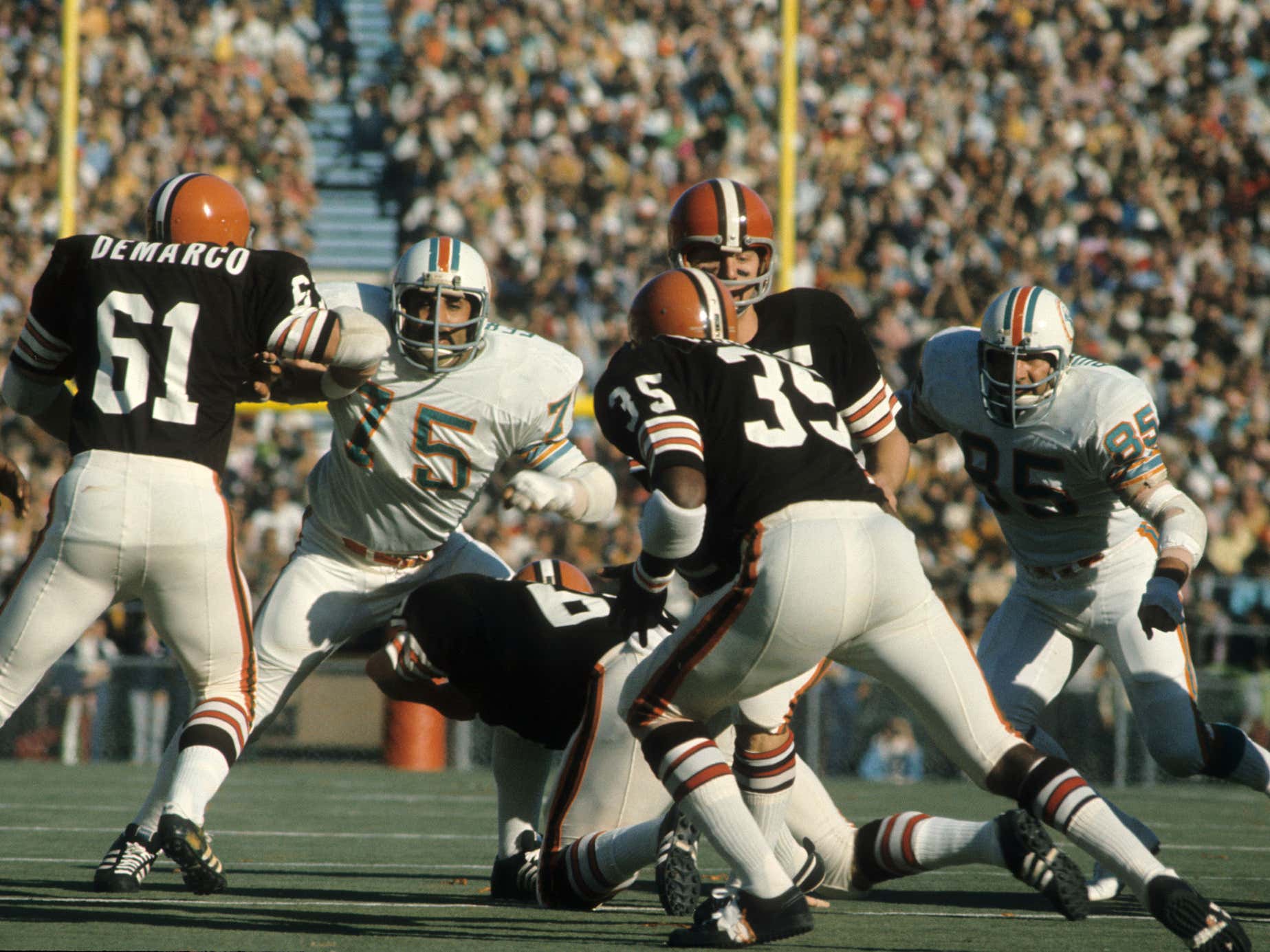 On This Date in Sports December 24, 1972: Playoff Scare (50 Years of ...