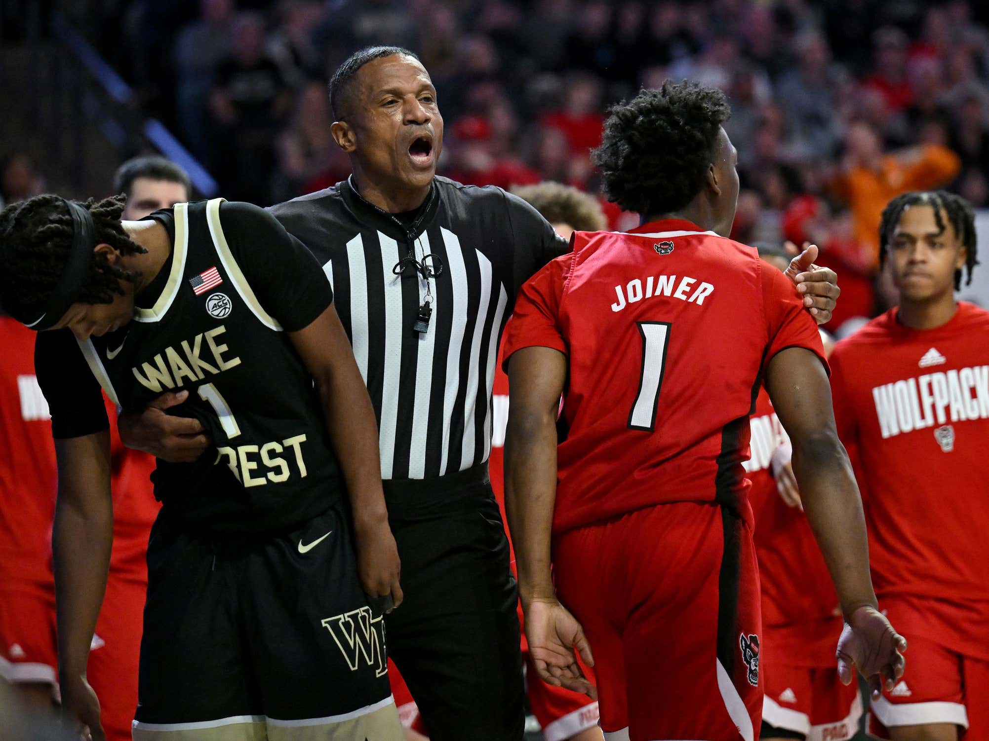 End Of An Era: World-Famous TV Teddy Valentine Isn't Allowed To Ref The ...